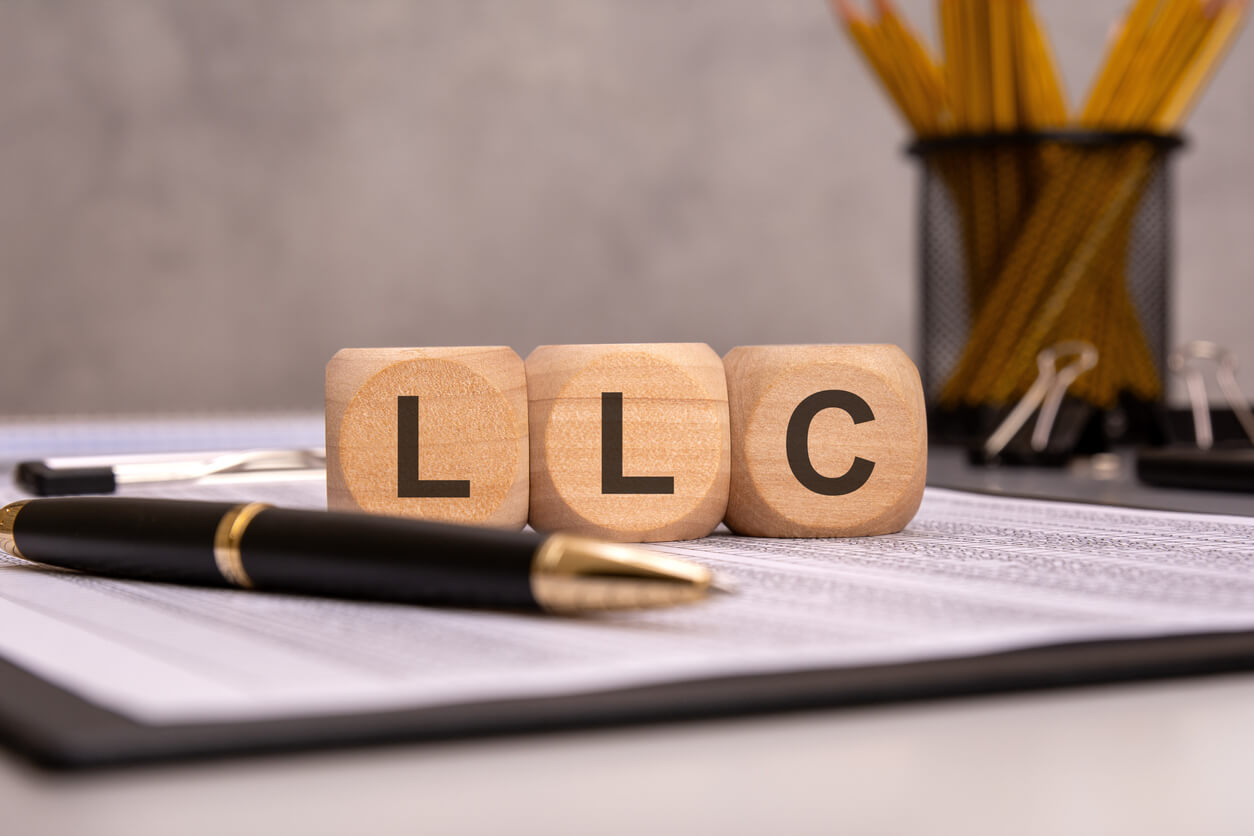 The Downsides of Placing Your LLC in a Trust | OC Wills & Trust Attorneys